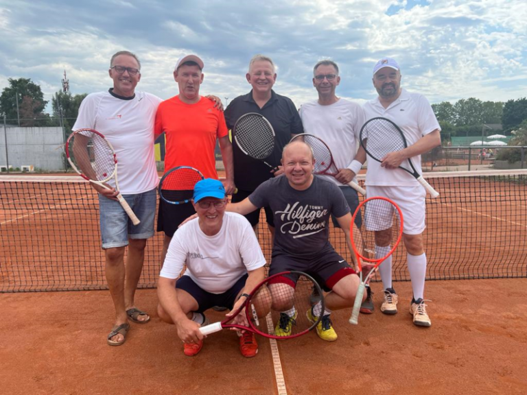 Herren 55 Aufsteiger in die Oberliga - Tennisclub Ladenburg e.V.